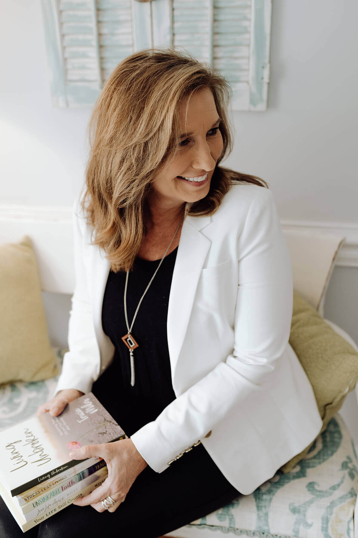 Fuel Your Writing Dreams Group Coaching Mini Series - Tracie Miles